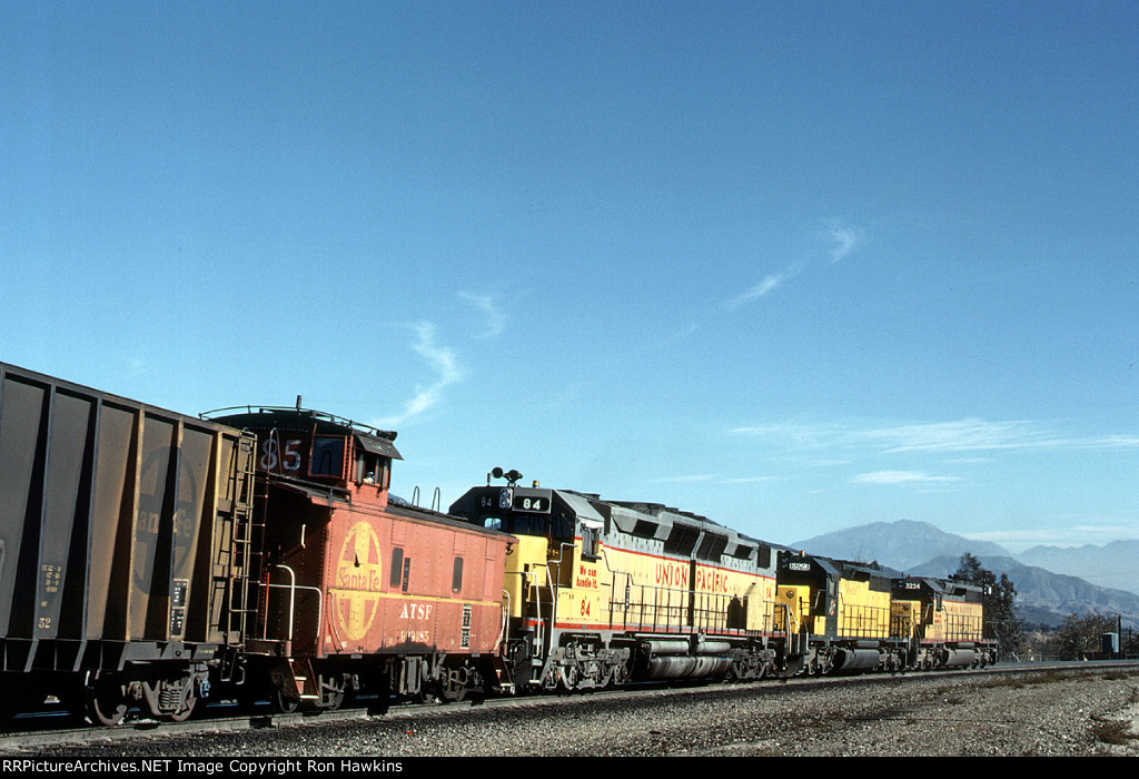 ATSF 3269 helpers - UP 84, CNW 6923, UP 3224